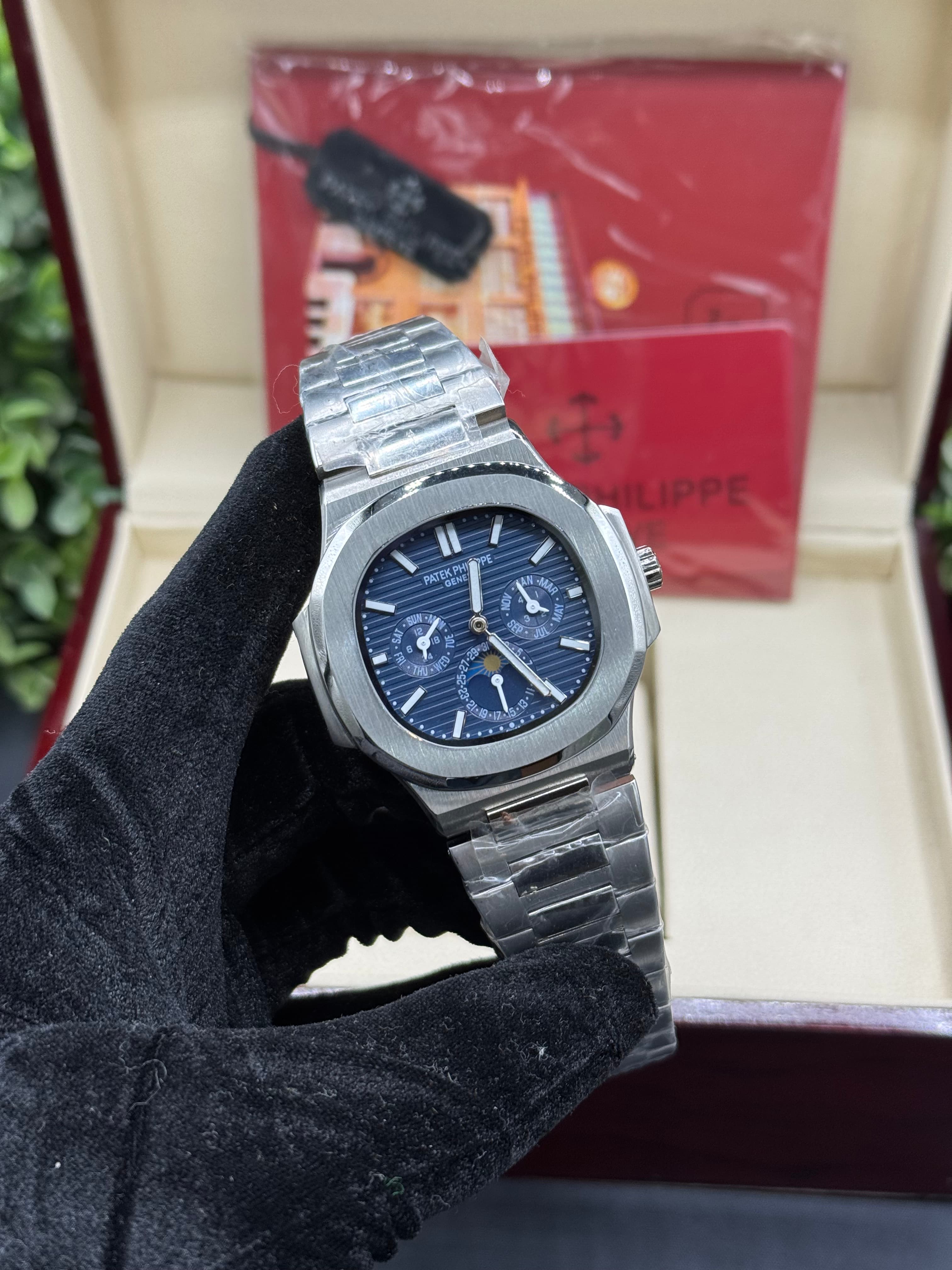 PP MOON FACE AUTOMATIC WATCH – Sheikh Sunny Watches
